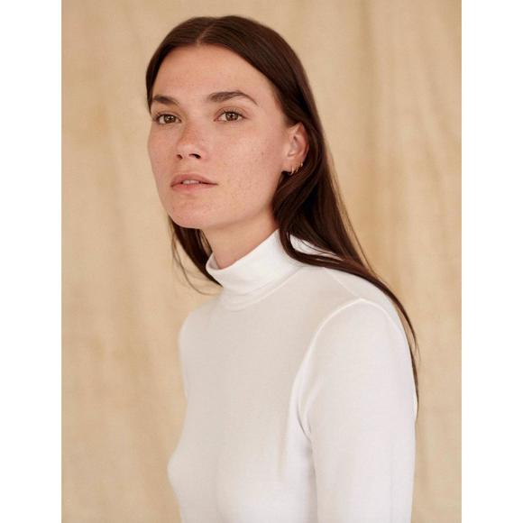 White + Warren | Tops | New White Warren Scrunch Neck Tee Top In White ...